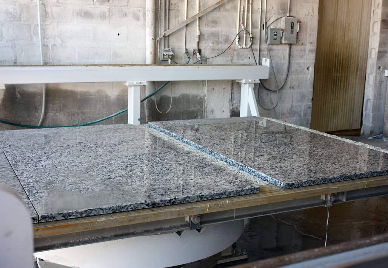 SIERRA® | Manual Stone Bridge Saw with Mitering for Countertops