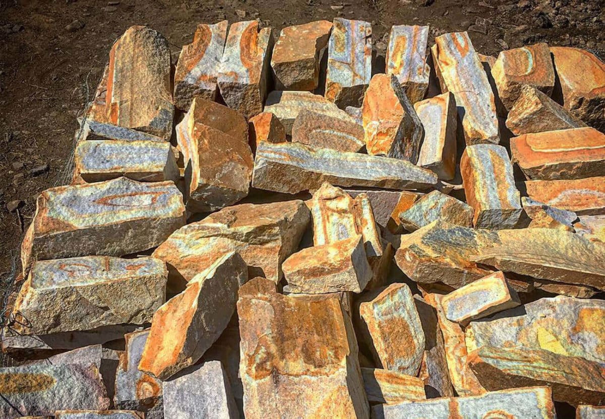 HYDRASPLIT® Stone Splitter | Hydraulic Stone Splitting Machines