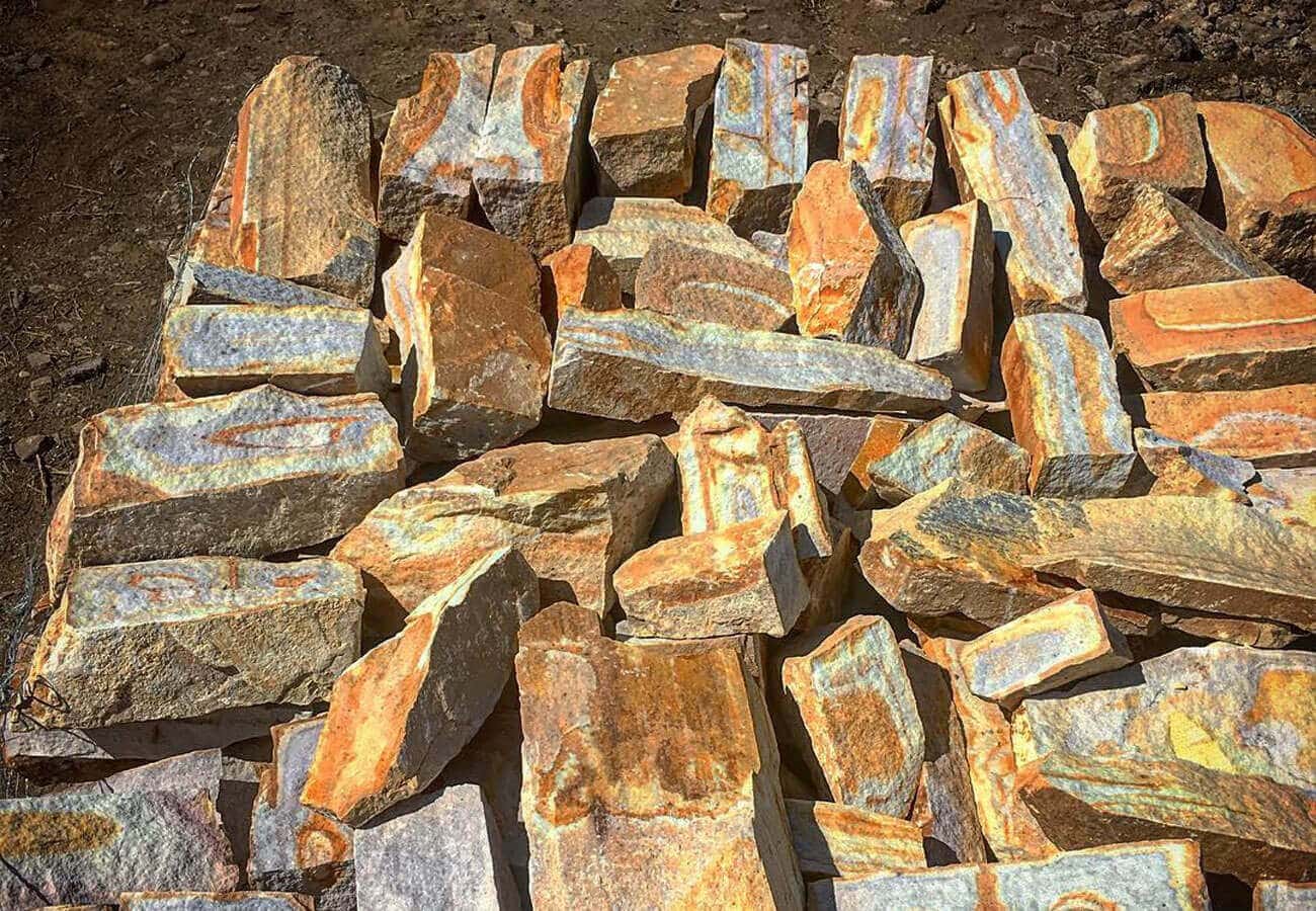 HYDRASPLIT® Stone Splitter | Hydraulic Stone Splitting Machines